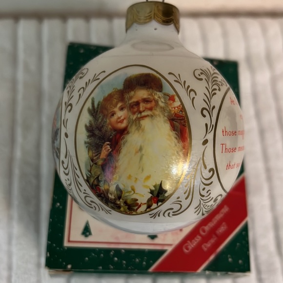 Hallmark | Holiday | Vintage Hallmark Santa Ornament | Poshmark